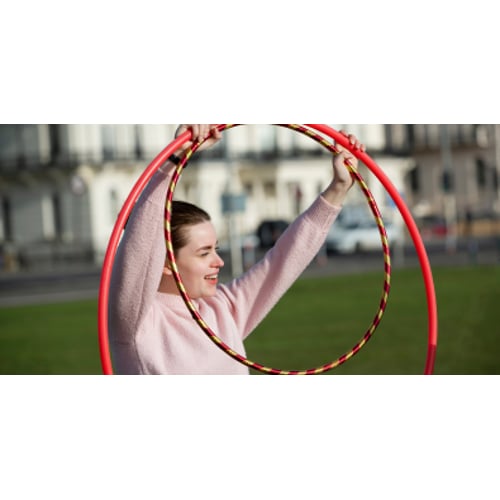 Hula hoop benefici: perché fa bene alla tua pancia | Hop-sport.it